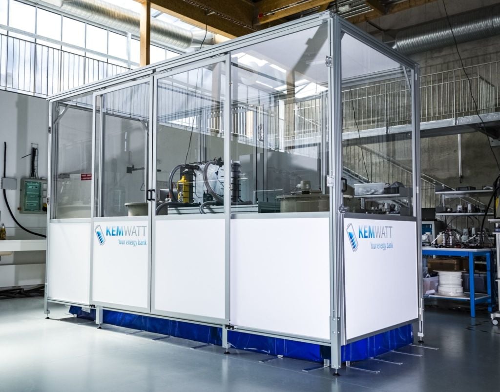 Comment fonctionne une batterie à flux rédox - Révolution Énergétique