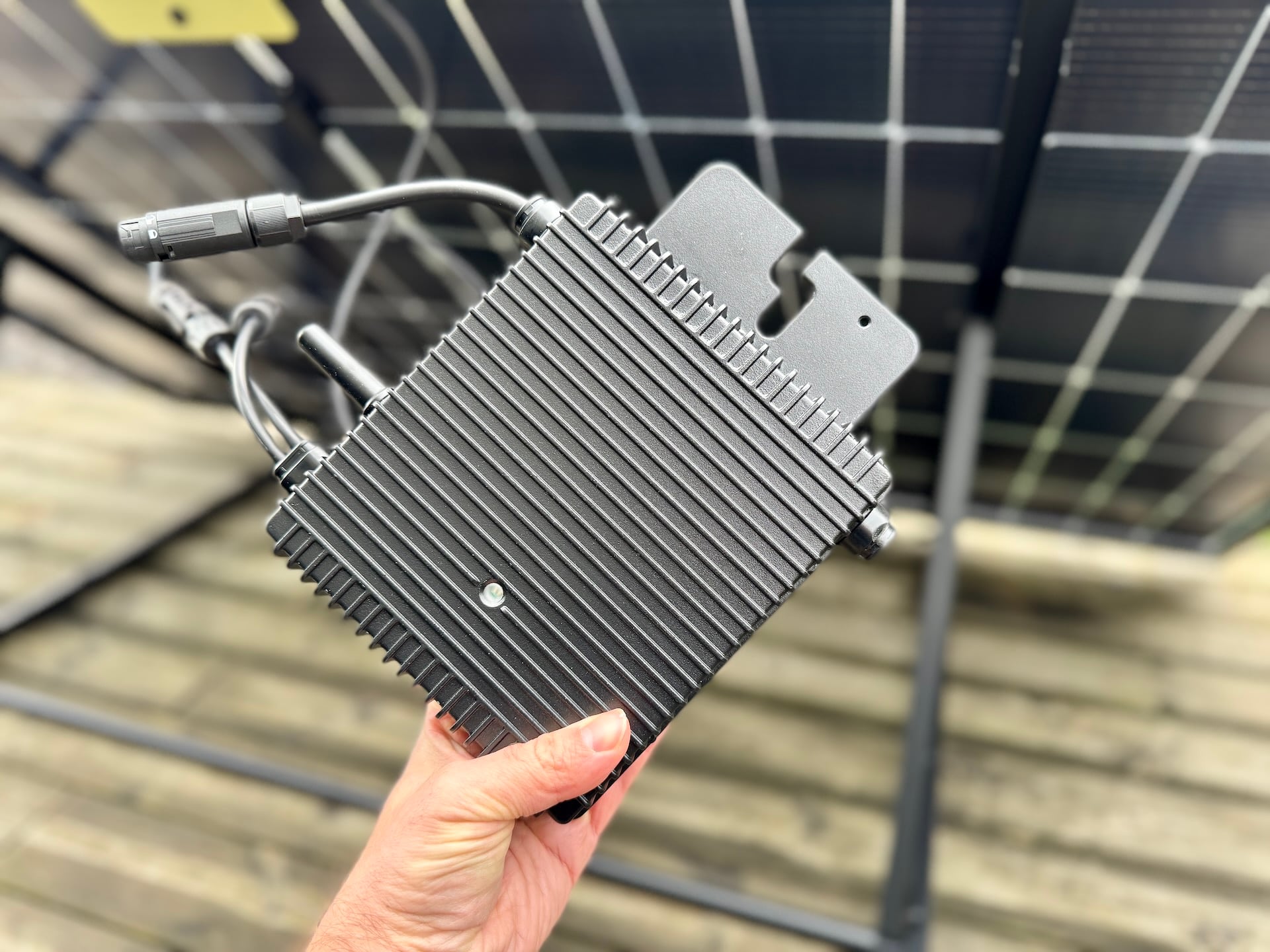 Beem On : voici comment on a installé cette station solaire en 15 ...