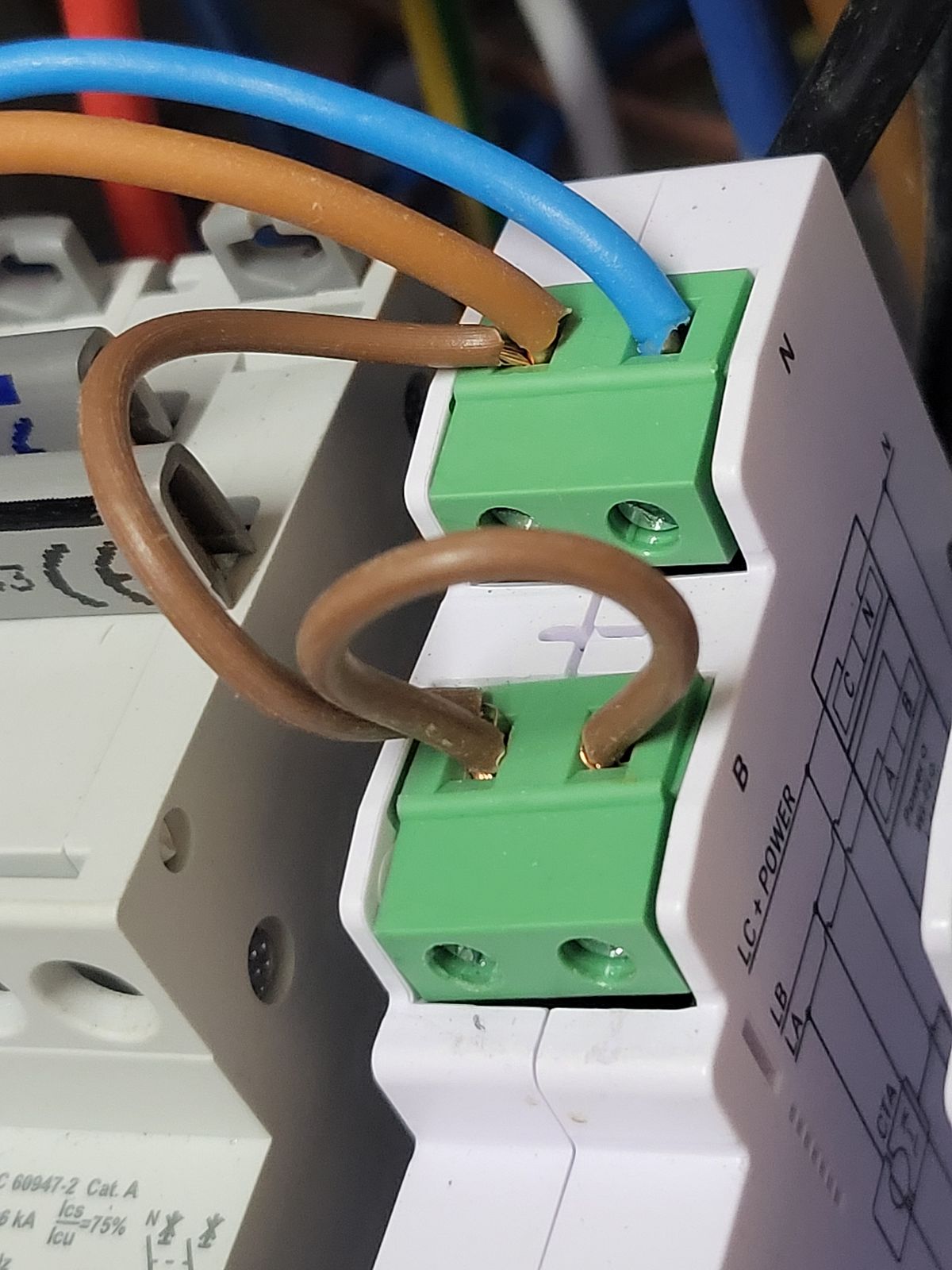 Test Shelly Pro3EM : le meilleur des compteurs connectés ? - Révolution ...